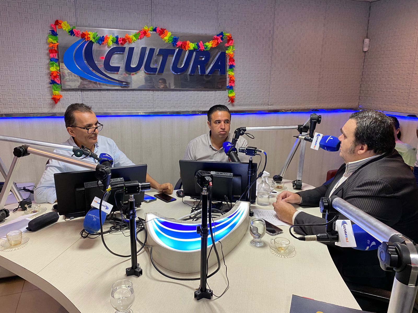 Prefeitura de Caruaru terceiriza minuta do PCC da Educação